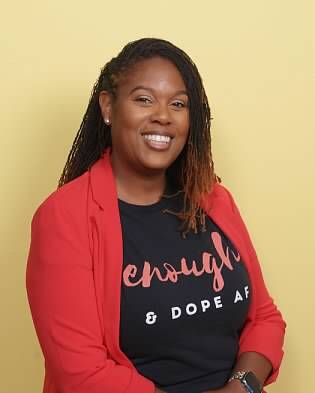 Exploring the World Through Family Adventures: An Interview with Travel Content Creator Lisa Summers