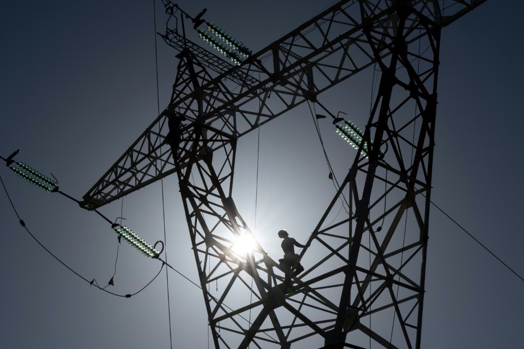 France faces high risk of power grid strain in January: operator