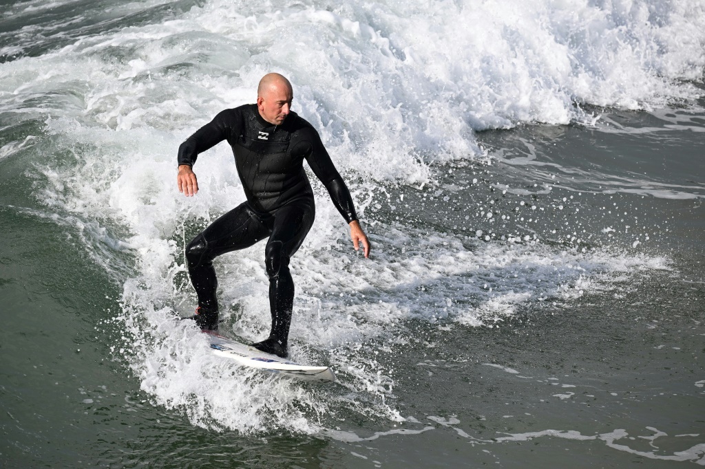 Blind surfer Matt Formston: conquering the world's biggest waves