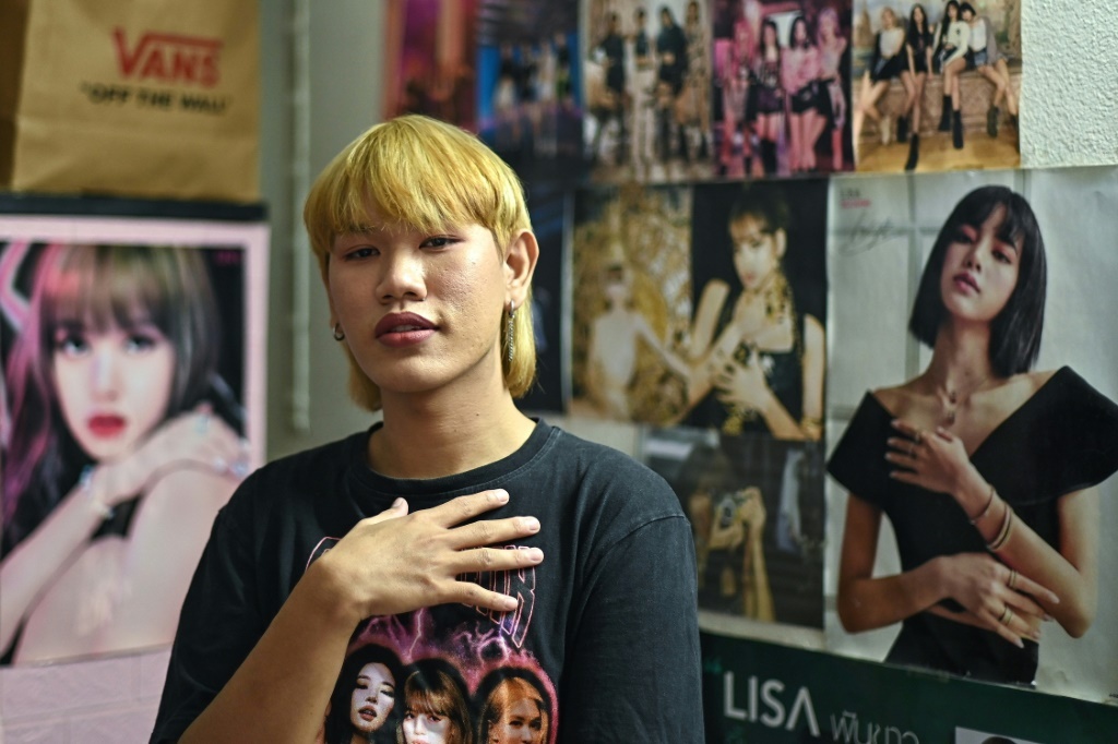 Lisa-mania: Thai Blackpink fans in frenzy over Bangkok concert