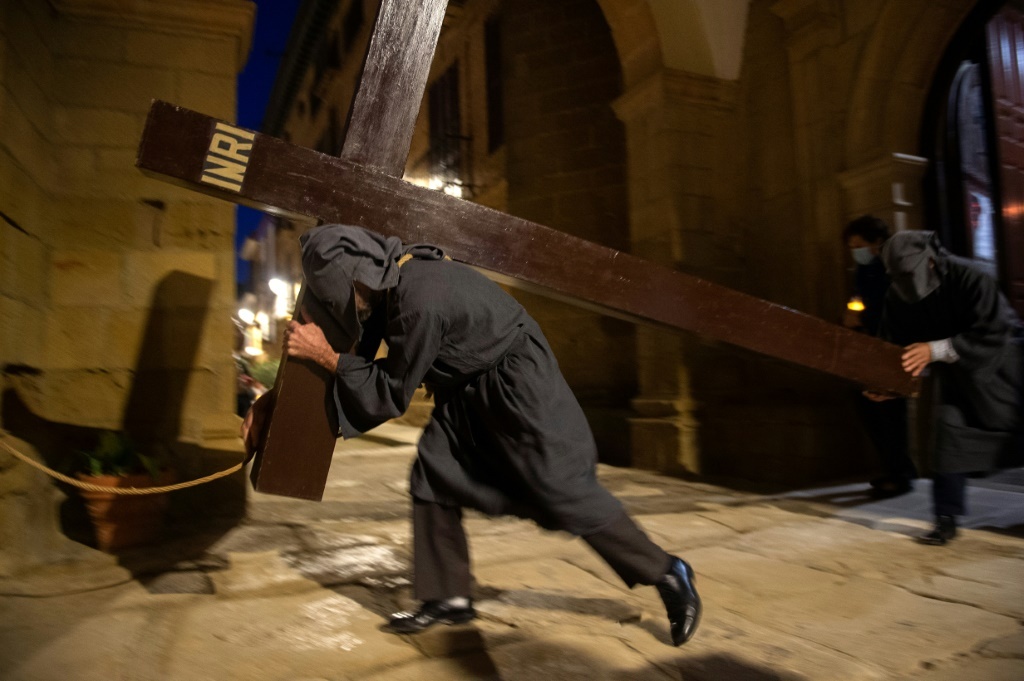 Spain's begins centuries-old Easter processions