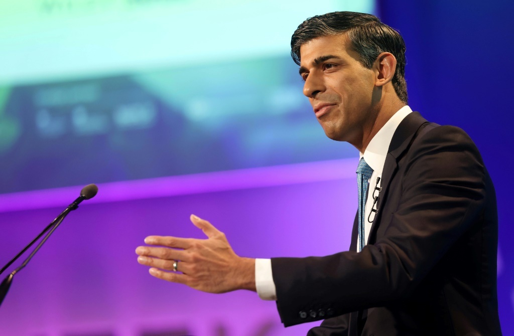 UK PM Sunak hits back at Johnson over honours for allies
